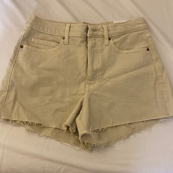 Old Navy | Shorts | Tan High Rise Shorts | Poshmark